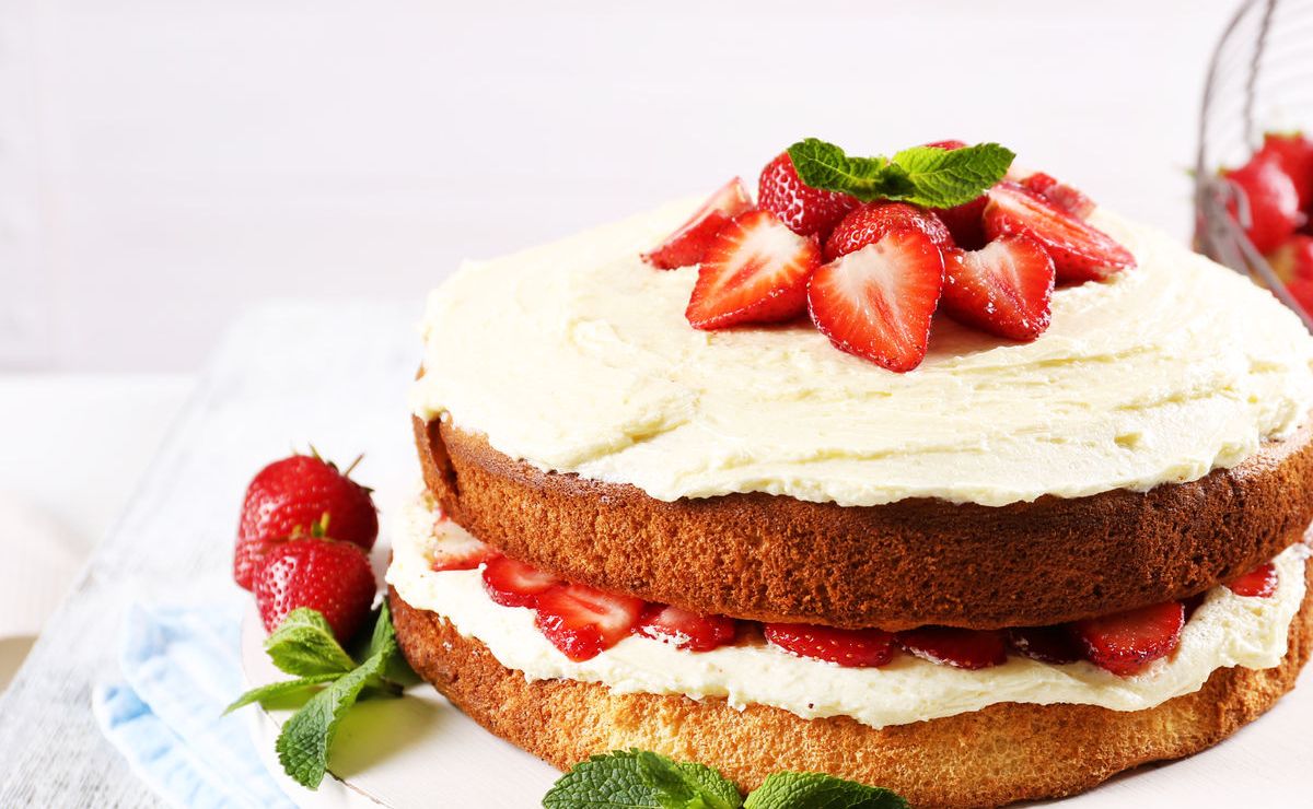 7 Tips to Bake the Best Cakes - HipLatina