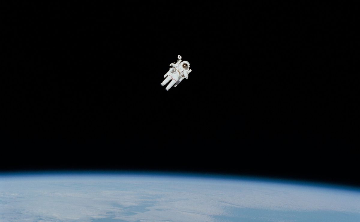The First All-Female Spacewalk in History Is Finally Happening - HipLatina