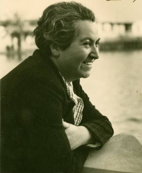 11 Iconic Latina Poets Whose Work Everyone Needs to Read - HipLatina