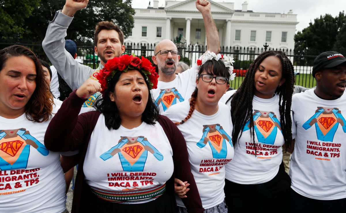 DACA Recipients Eligible for Coverage With New Healthcare Expansion ...